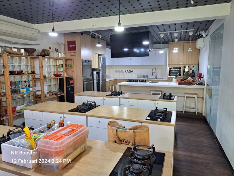 Cooking Studio Rent Kemang - Ideal Properti